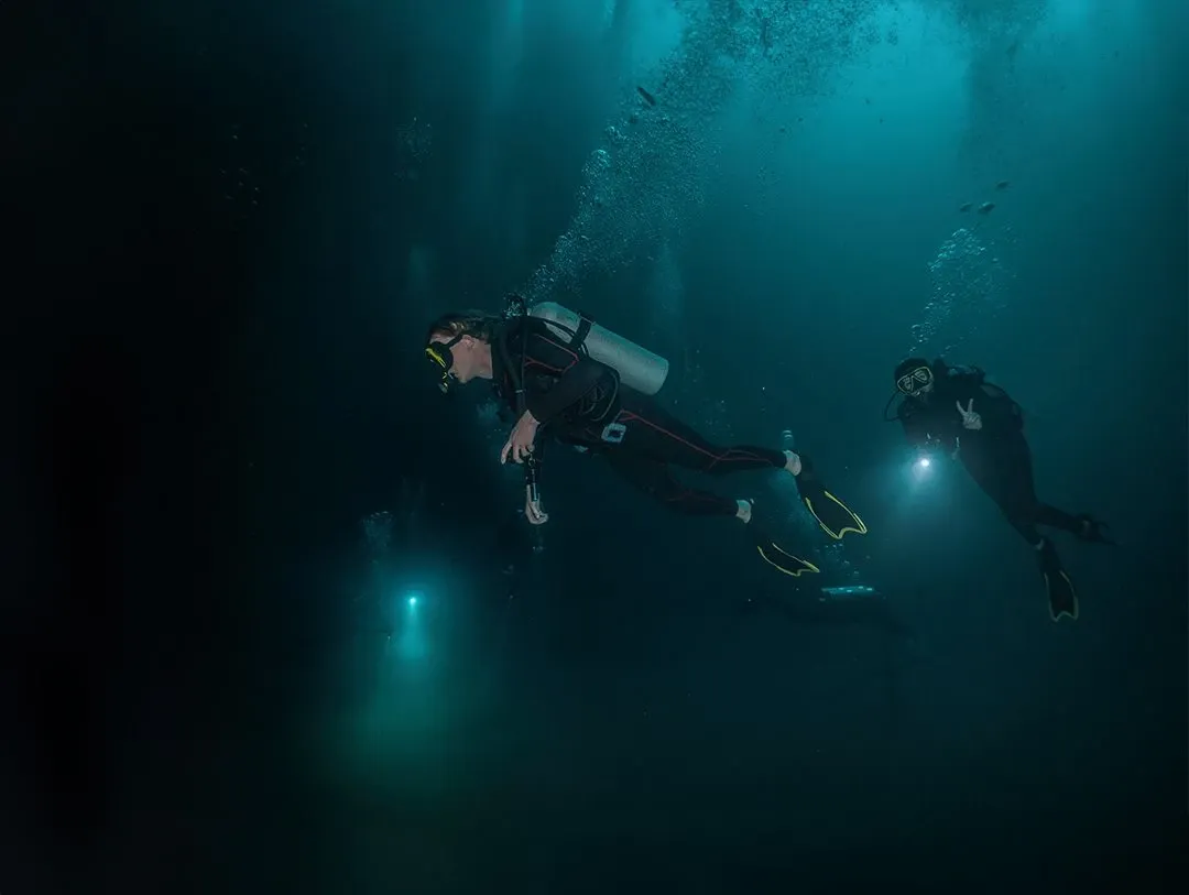 Discover the art anf magic of Scuba Diving | AquaSafari